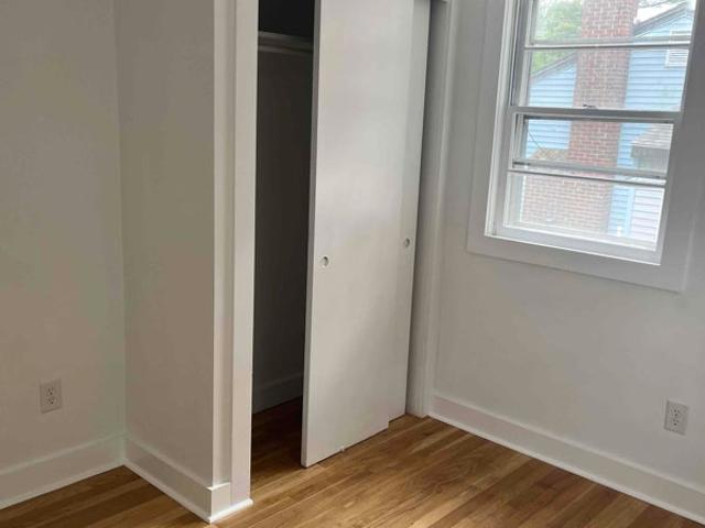 ROOM ONLY WITH Shared Space