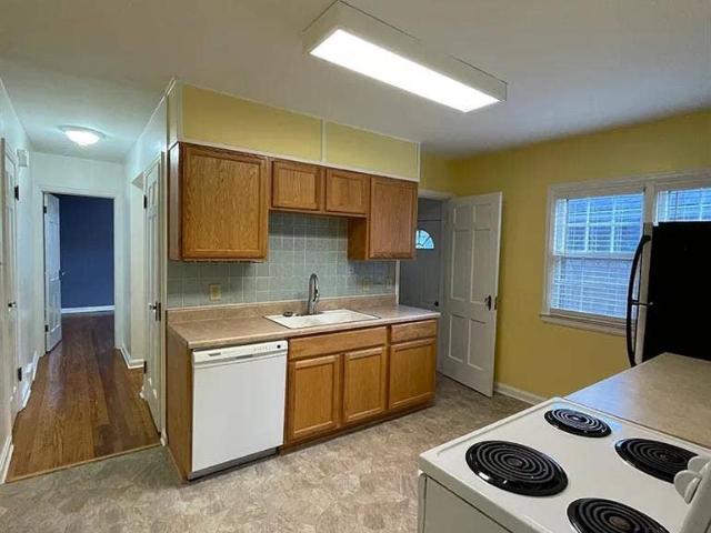 Room open in broadripple 675/month