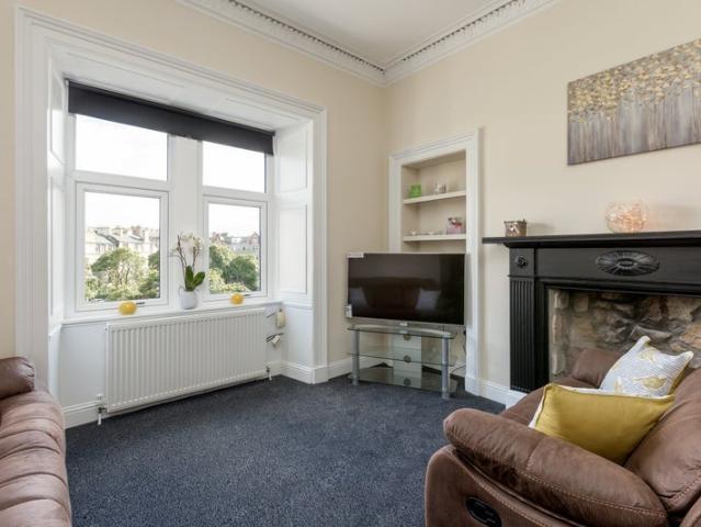 Room at Murieston Crescent, City of Edinburgh