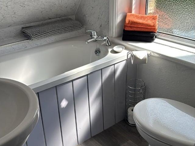 Room at Murray Road, Huddersfield