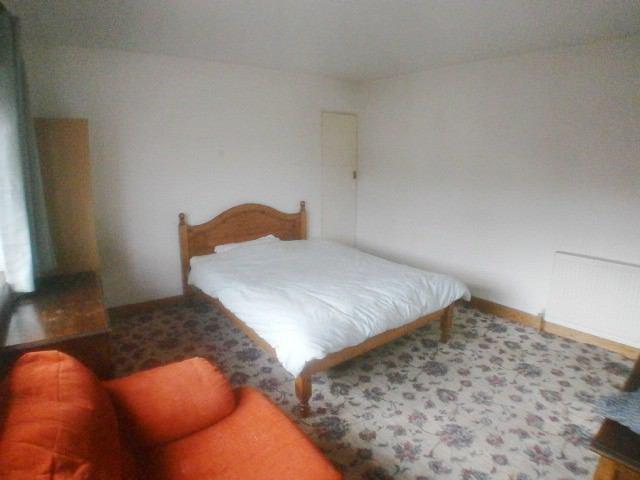 Room at Myrtle Road, Ipswich