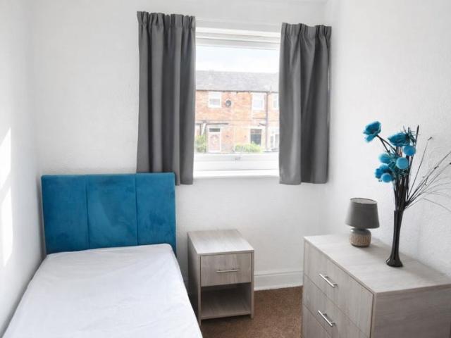 Room at Myrtle Street, Barnsley