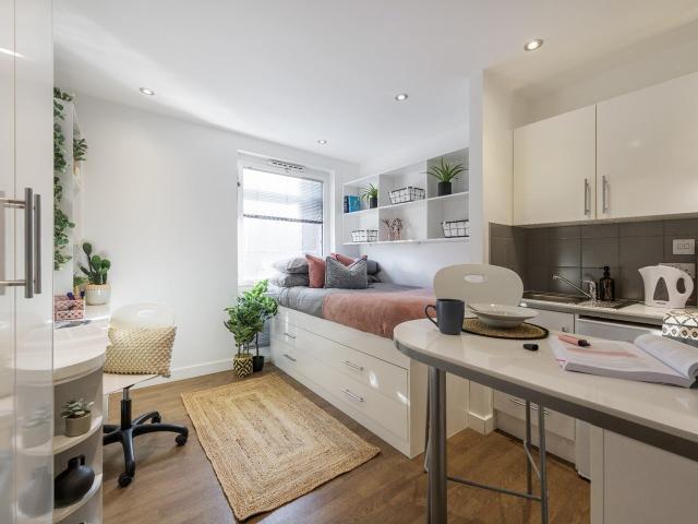 Room at Myrtle Street, Liverpool