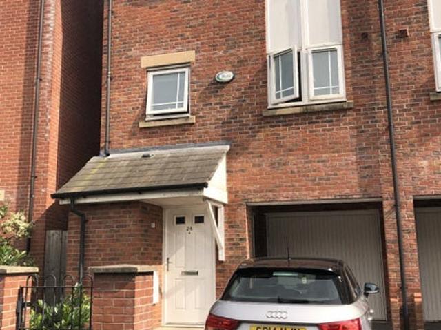 Room at Mackworth Street, Manchester