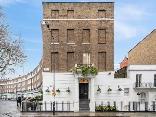 Room at Mabledon Place, Greater London