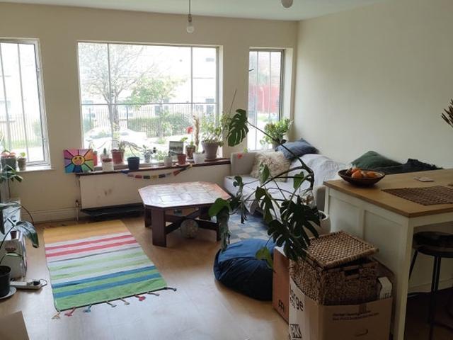 Room at Mabley Street, Greater London