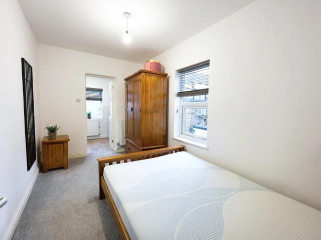 Room at Magdalen Road, Norwich