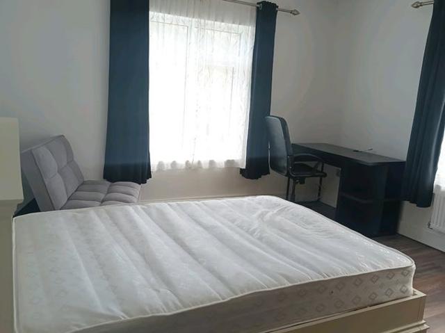 Room at Maerdy Road, Maerdy