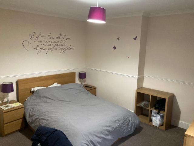 Room at Main Street, Gateshead
