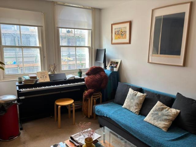Room at Maiden Lane, City of Westminster