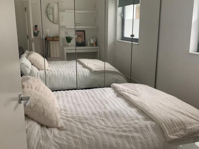 Room at Major Draper Street, Greater London
