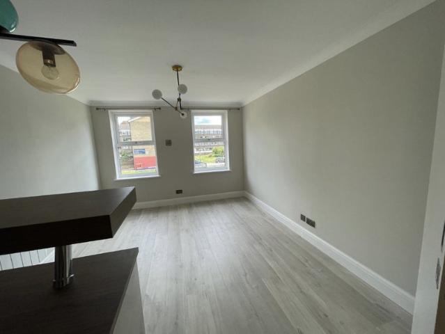 Room at Malmesbury Road, Greater London