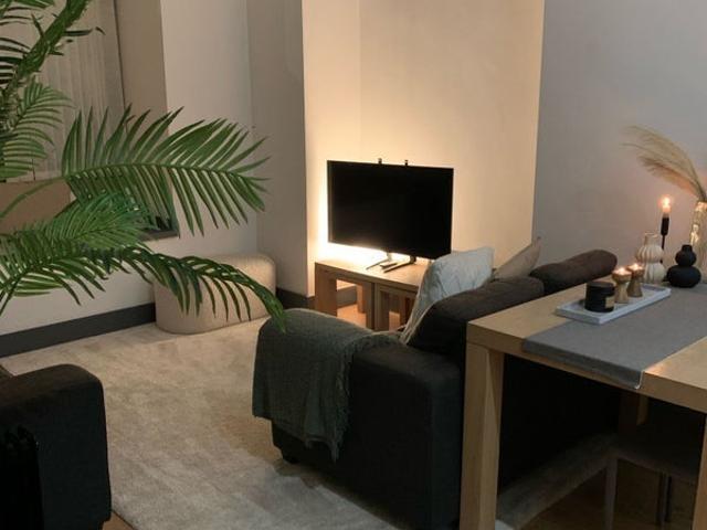 Room at Malta Street, Manchester