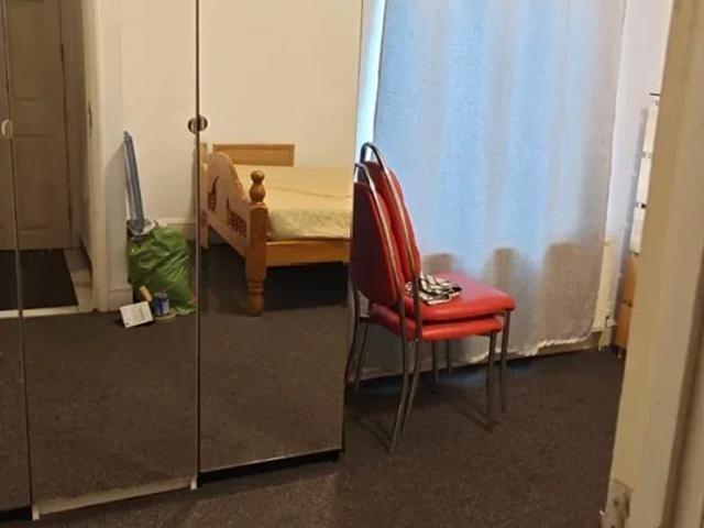 Room at Manor Road, Greater London