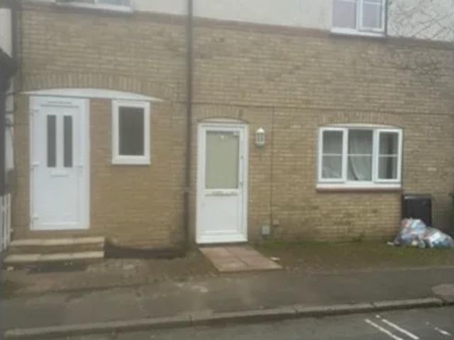 Room at Manor Street, Braintree