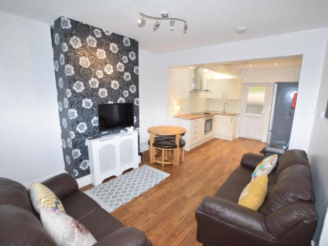 Room at Manchester Street, Derby