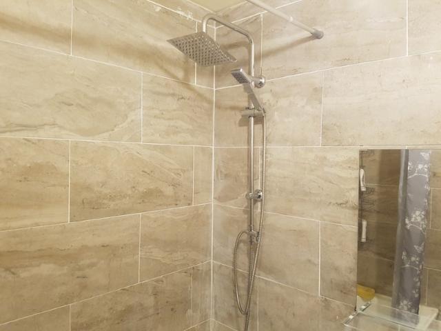 Room at Manchester Road, Greater London