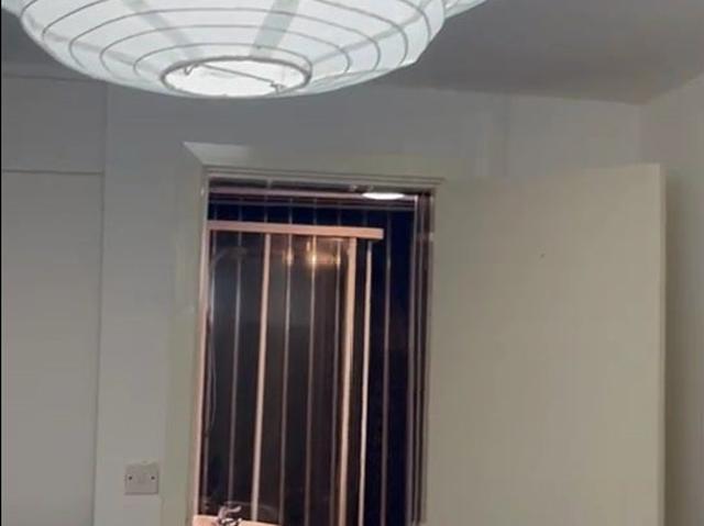 Room at Manchester Road, Manchester