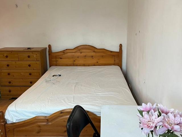 Room at Mancroft Walk, Manchester