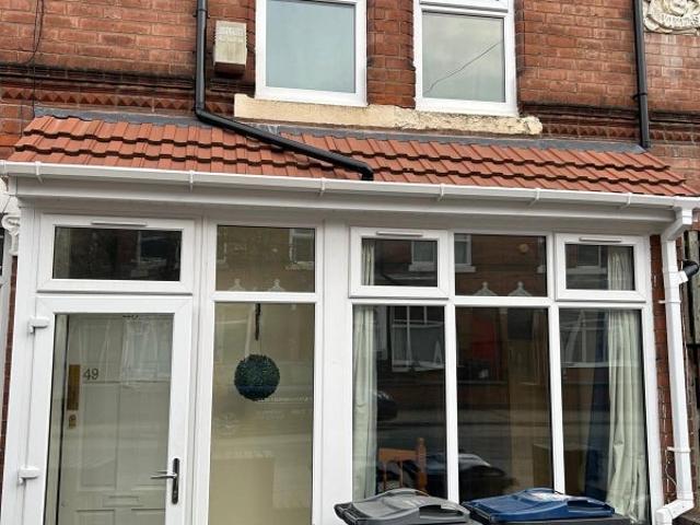 Room at Manilla Road, Birmingham