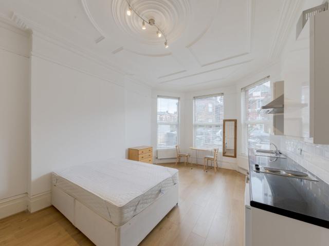 Room at Manstone Road, Greater London