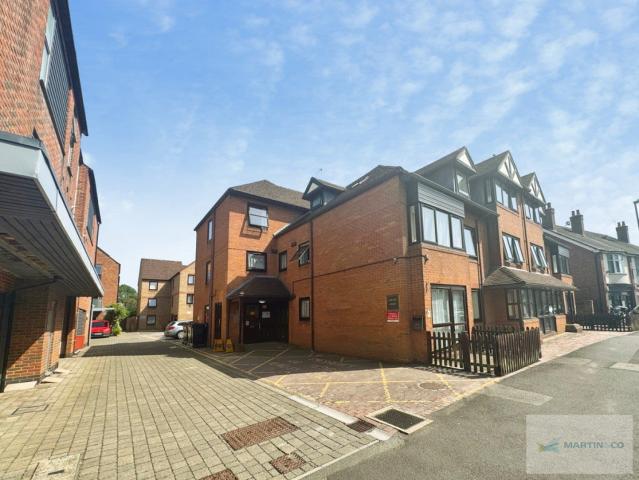Apartment at Mansfield Road, New Forest