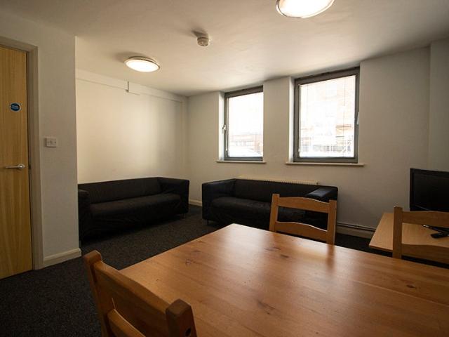 Room at Mansfield Road, Nottingham