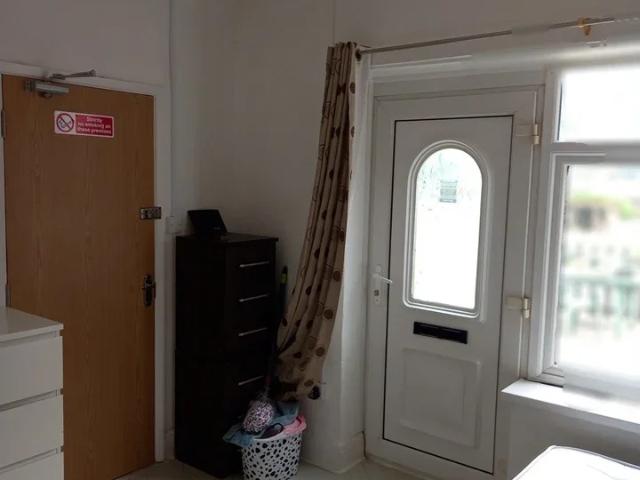 Room at Mansfield Road, Chesterfield
