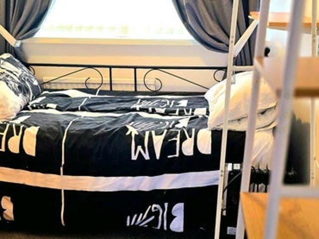 Room at Manway Close, Birmingham