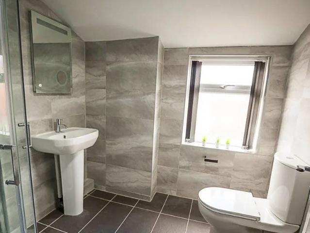 Room at Mason Street, Chester