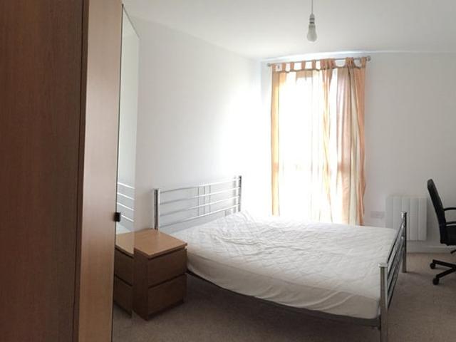 Room at Mason Way, Birmingham