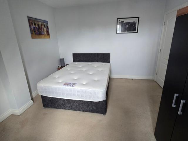 Room at Massey Court, Newark and Sherwood