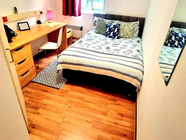 Room at Master Gunner Place, Greater London