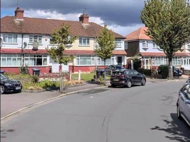 Room at Mapleton Crescent, Greater London