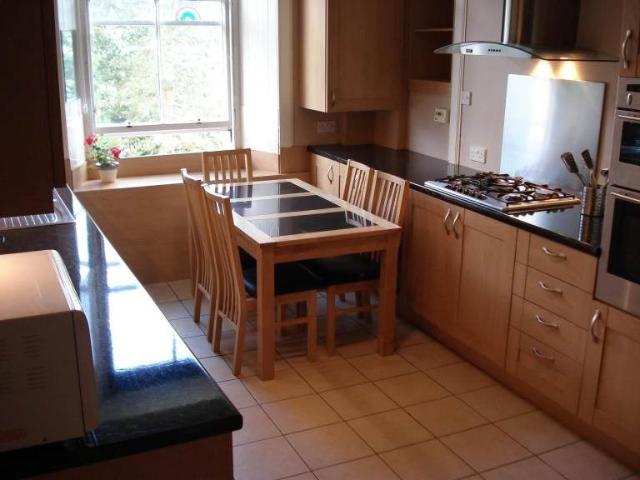 Room at Marchmont Crescent, City of Edinburgh