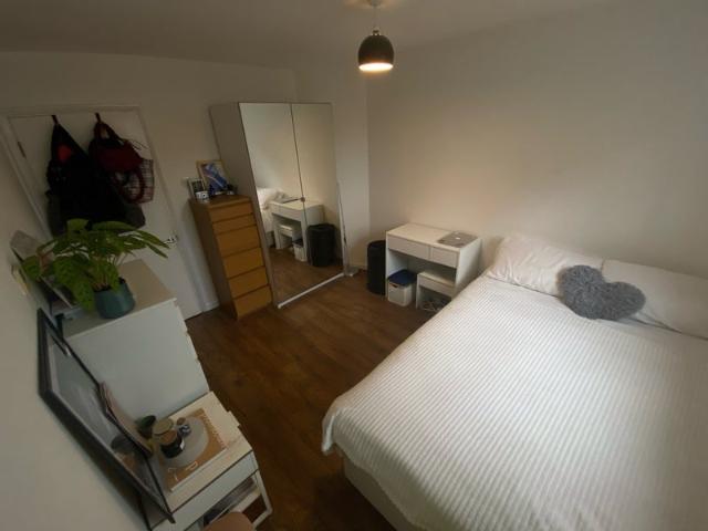 Room at Mare Street, Greater London