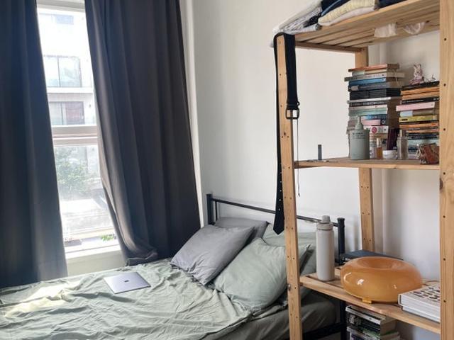 Room at Mare Street, Greater London