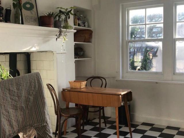 Room at Mare Street, Greater London