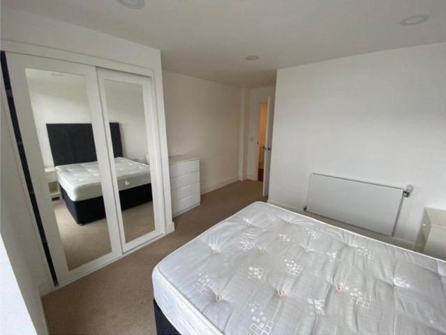 Room at Market Road, Greater London