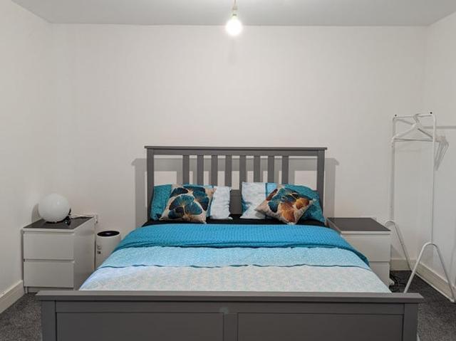 Room at Marland Way, Trafford
