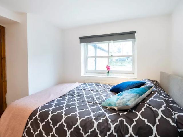 Room at Marlborough Road, Greater London