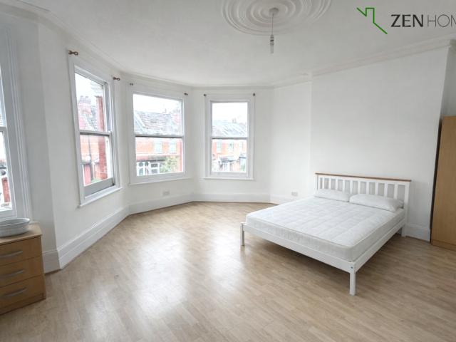 Room at Marlborough Road, Greater London