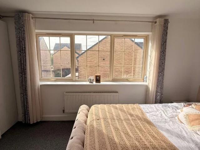 Room at Marlington Drive, Huddersfield