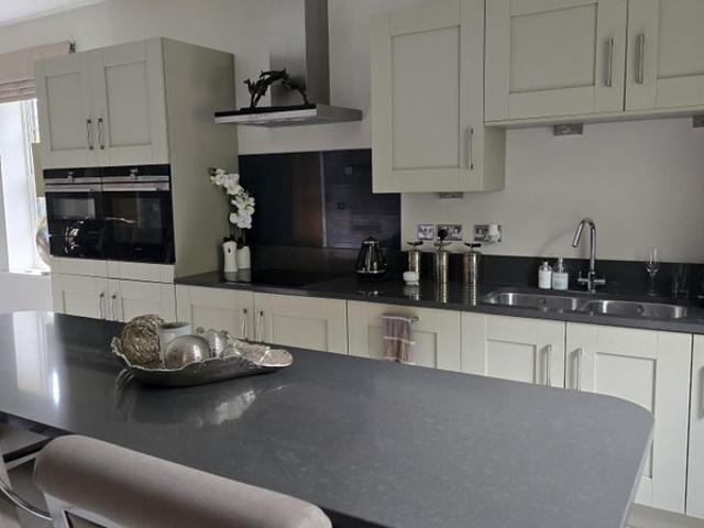 Room at Marrow Close, Rugby