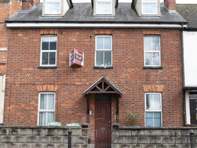 Room at Marston Street, Oxford