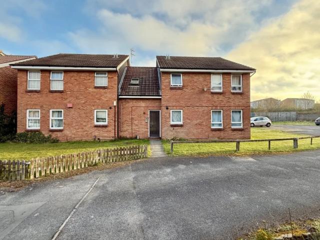 Room at Marsh Close, Leicester