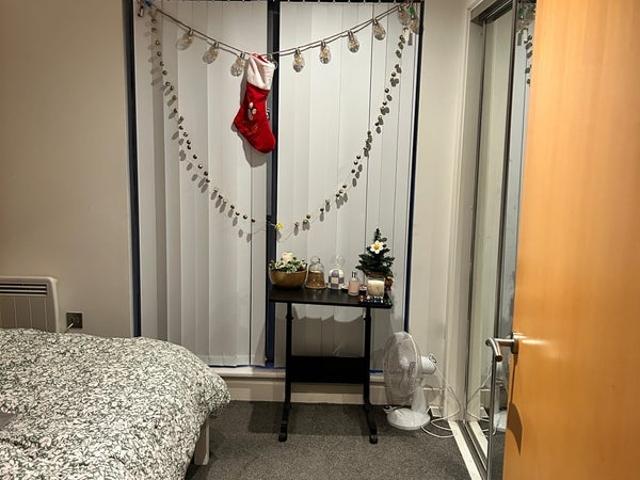 Room at Marsh Street, Bristol