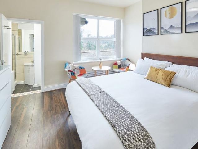 Room at Marton Avenue, Middlesbrough