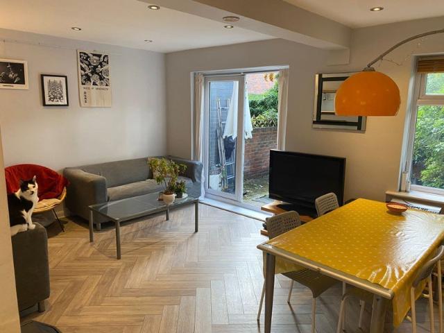 Room at Mary Ann Gardens, Greater London