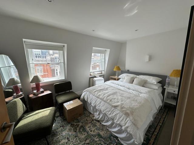 Room at Marylebone High Street, City of Westminster